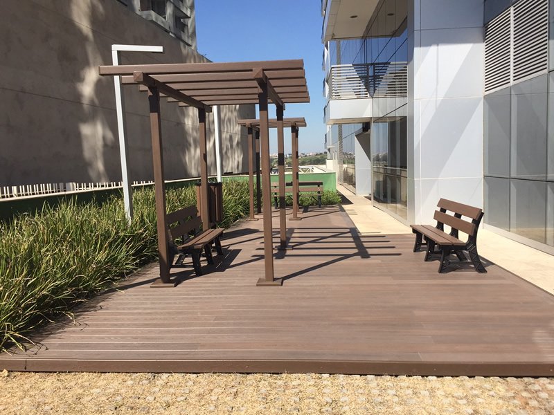 Deck e Pergolado no Bethaville | Barueri - SP | Ecopex